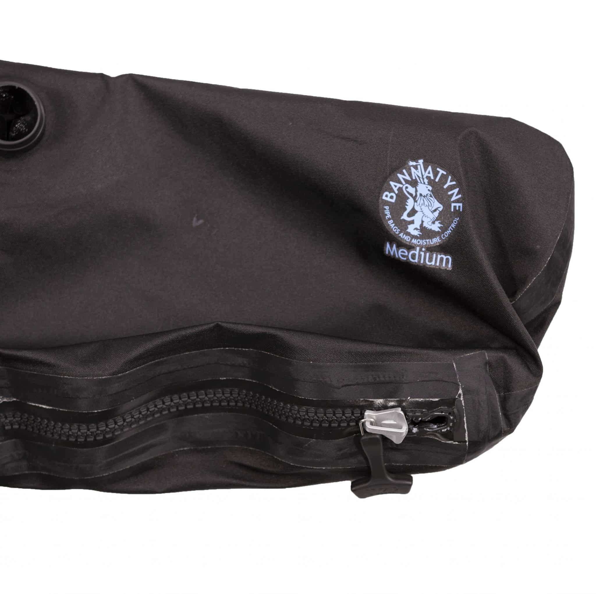 Bannatyne Synthetic Pipe Bags with Zipper - Includes Water Trap ...