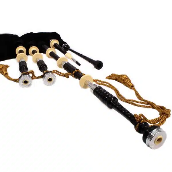 MacRae SL4 Engraved Bagpipes by McCallum & Stuart Liddell - Henderson ...